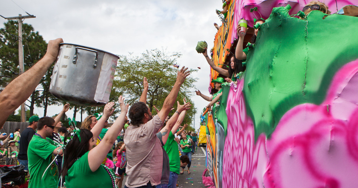 Louisiana Irish-Italian Parade | Visit Jefferson Parish